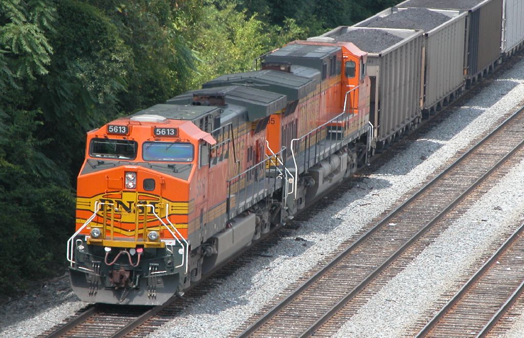 BNSF 5613